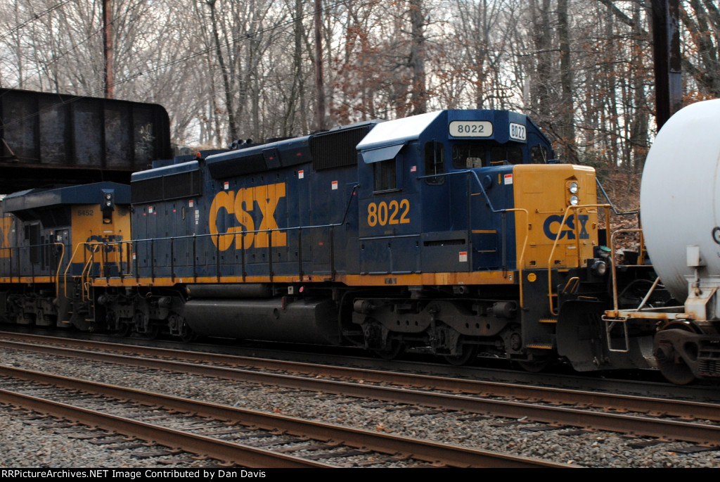 CSX SD40-2 8022 trails on Q410-22